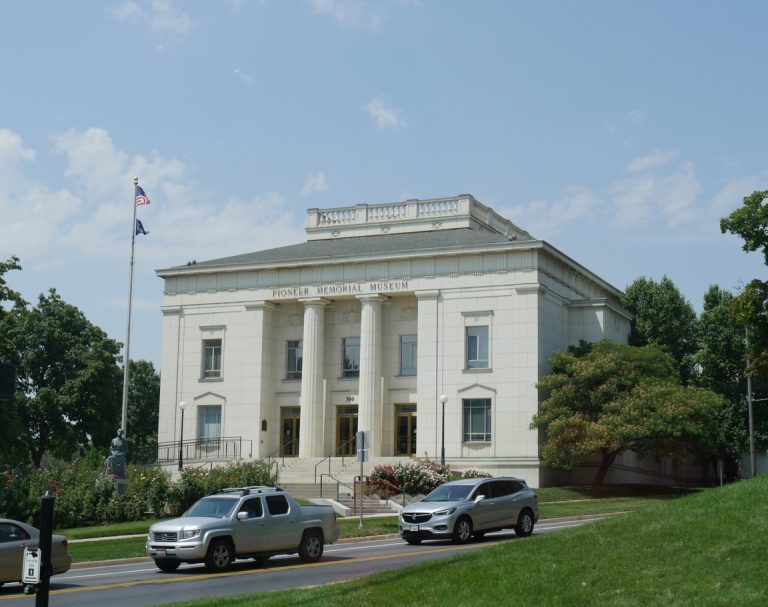 Leiebil i Frankrike - Billig - frenchazilum.com